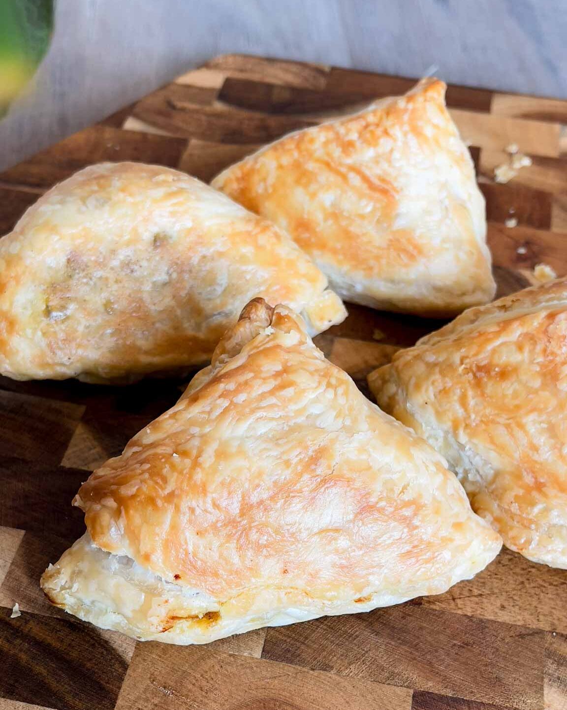 Veggie Samosa with Frozen Paratha Recipe | Herbs N Garlic